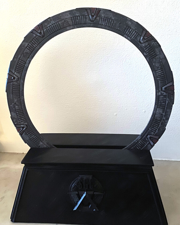 First Look At Master Replicas’ Surprise Release | Stargate Archive